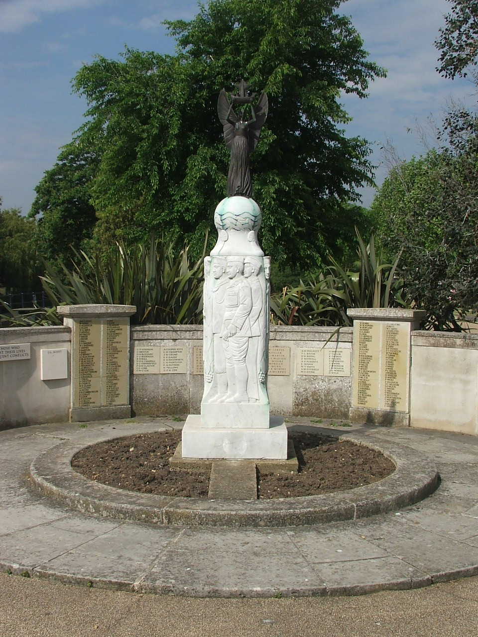 Folkestone & District Local History Society - Hythe Town Memorial